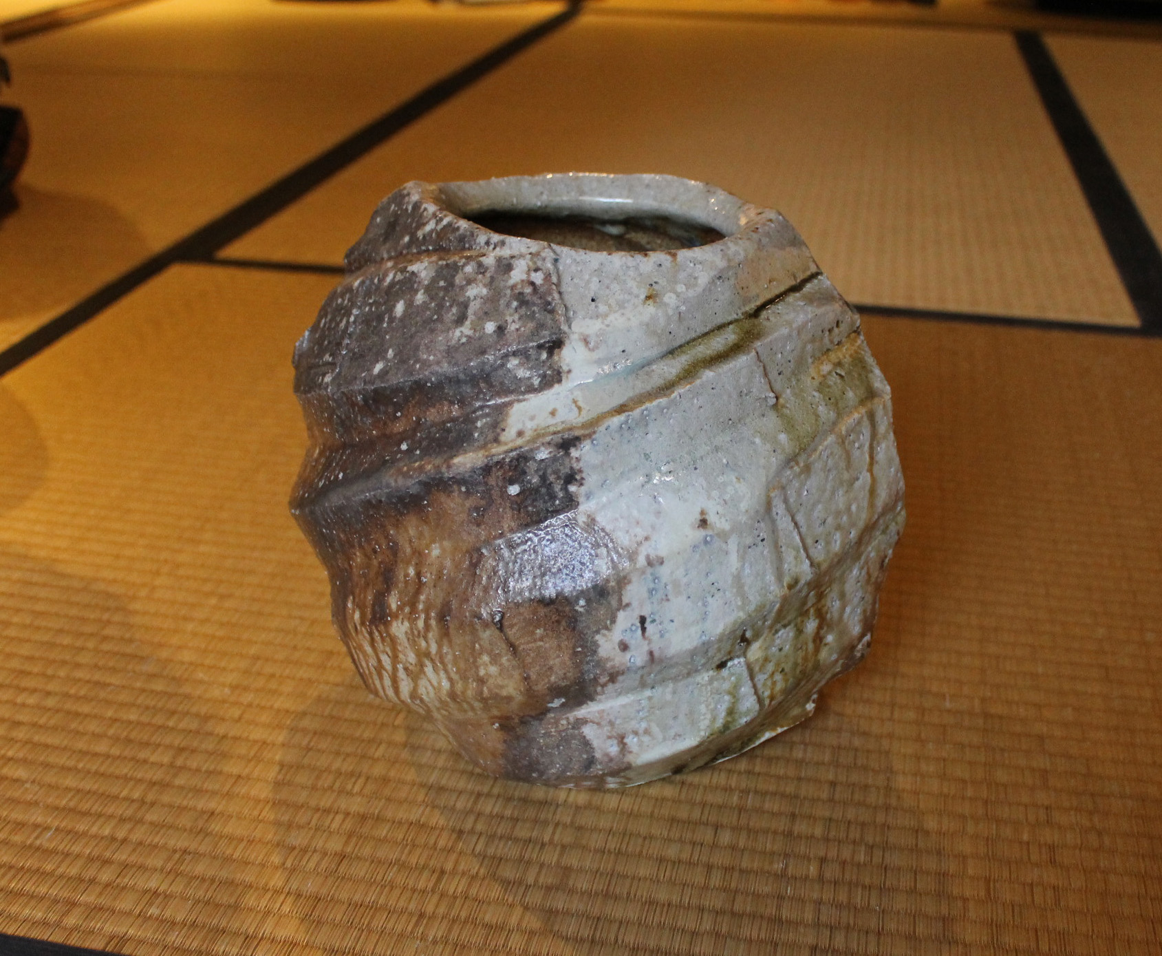nishihata side | Robert Yellin Yakimono Gallery
